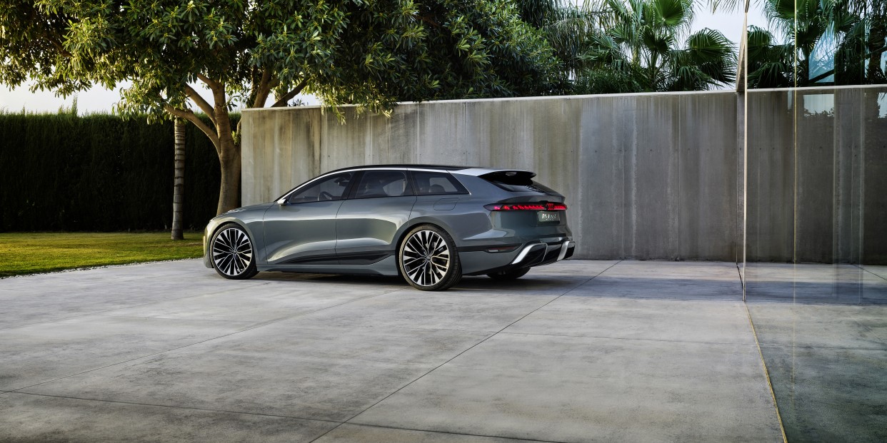 Audi A9 Specifications