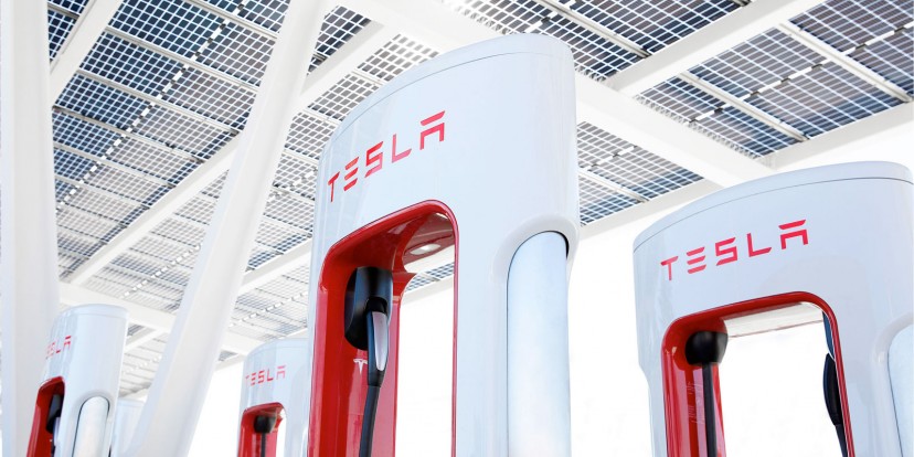Tesla opens up its Superchargers in Italy for non-Tesla EVs - ArenaEV