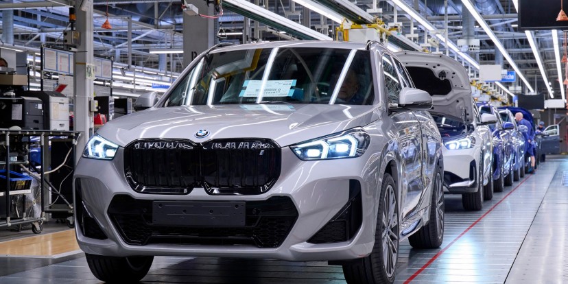 BMW starts iX1 production in Germany - ArenaEV