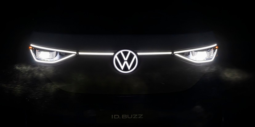 VW teases the long-wheelbase ID. Buzz for North America one last time ...