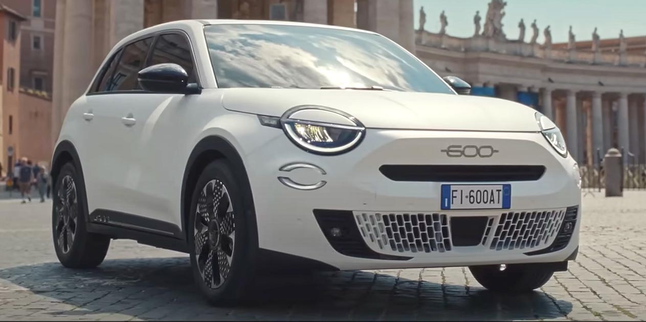Fiat 600e pictures, official photos